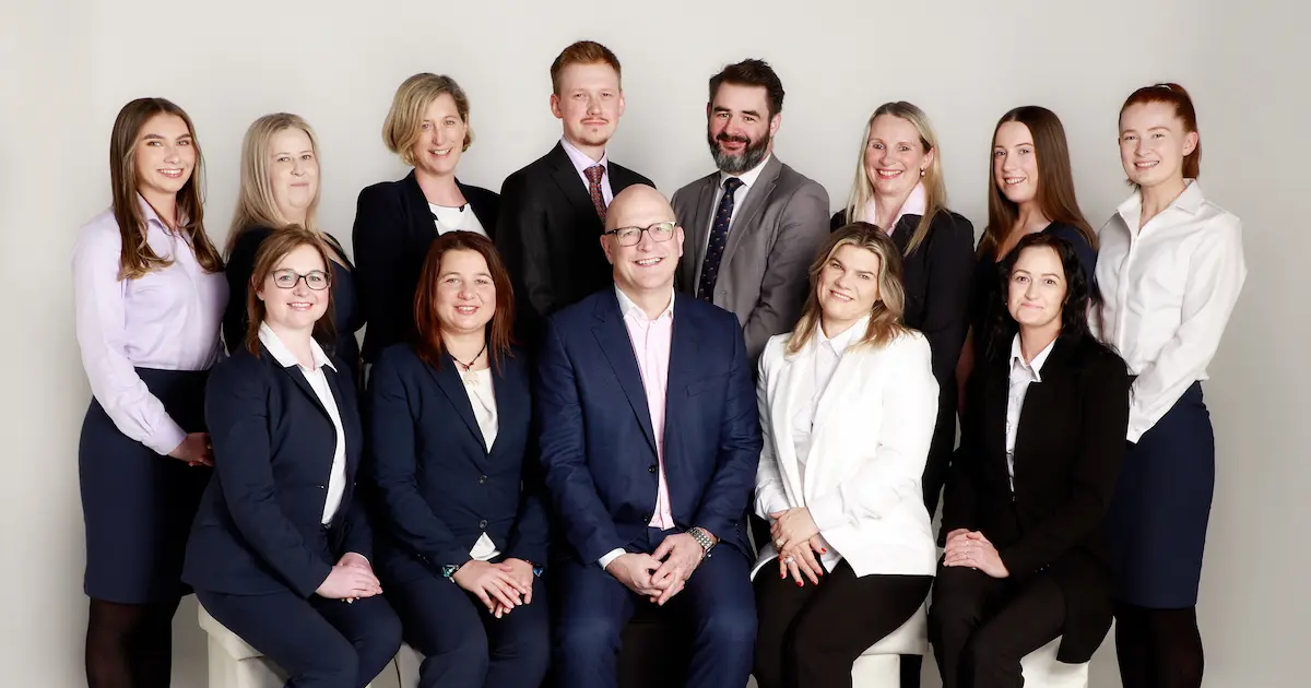 Avocat roman în Irlanda | Ai nevoie de ajutor? - Contactaţi-ne.